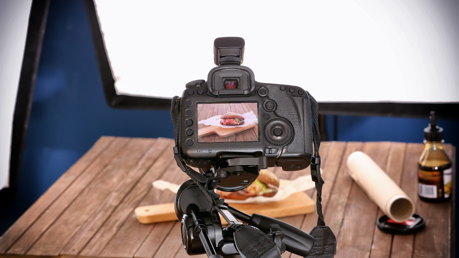 9 Best Product Photography Tips for Your eCommerce Store in 2024