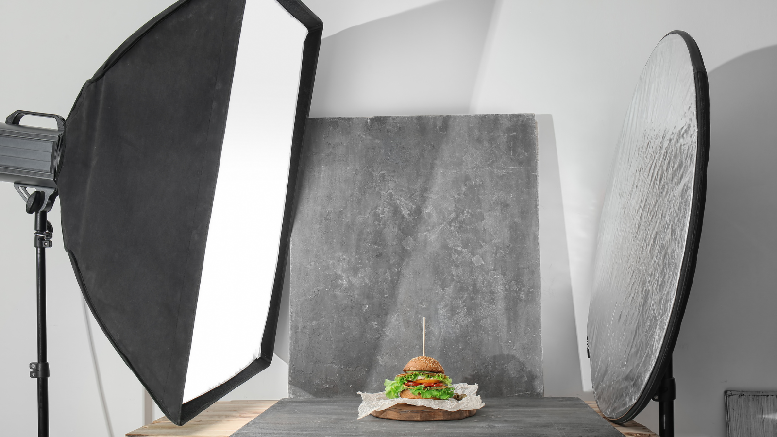 9 Best Product Photography Tips for Your eCommerce Store in 2024